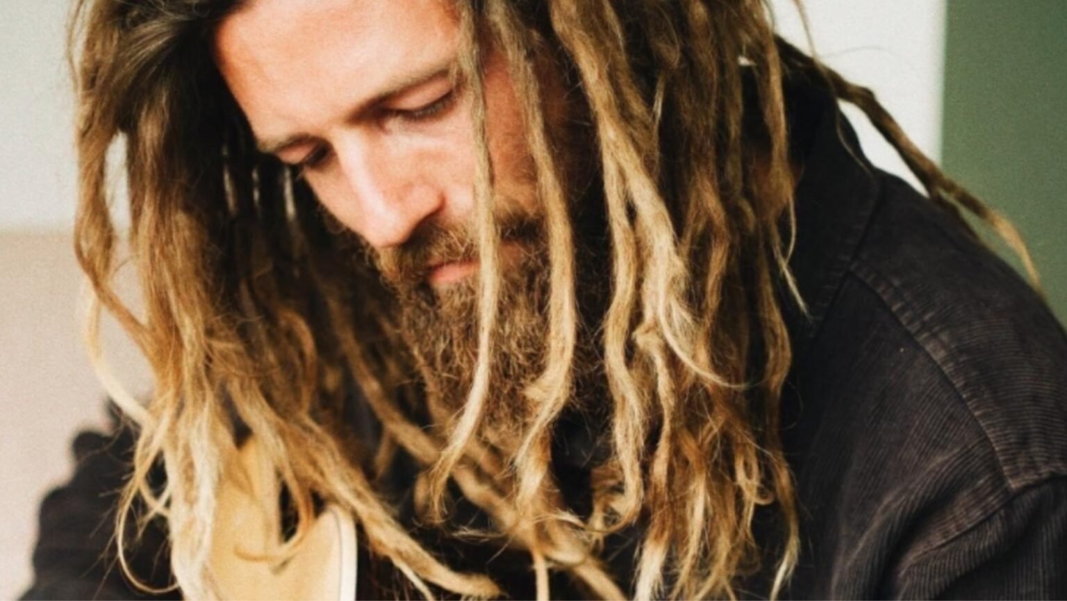 Sam Garrett Readies One Family, His Powerful Tribute to 60s Freedom Music