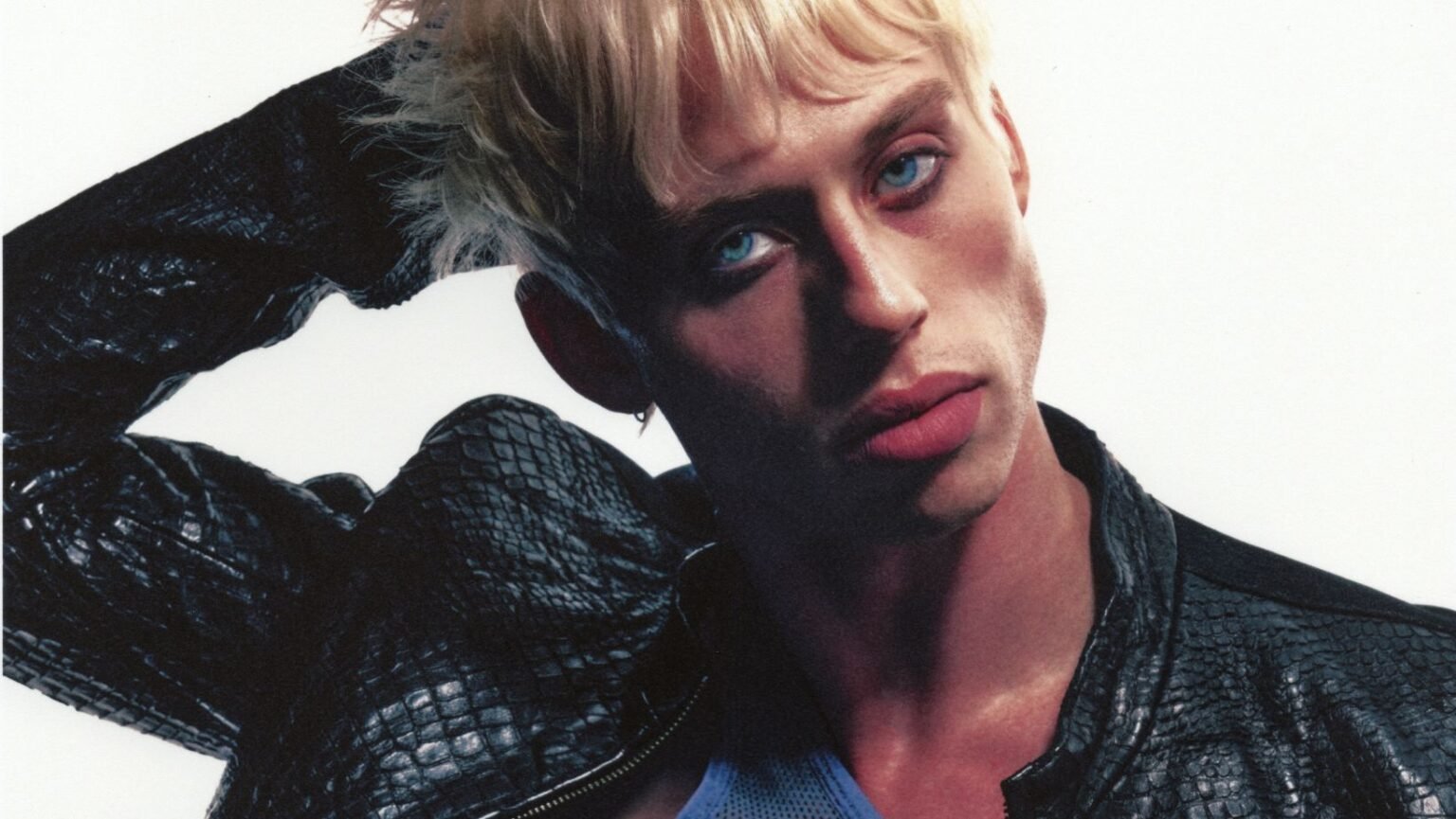 Rising Star Haiden Henderson Shares 'tension' EP and Tour Plans